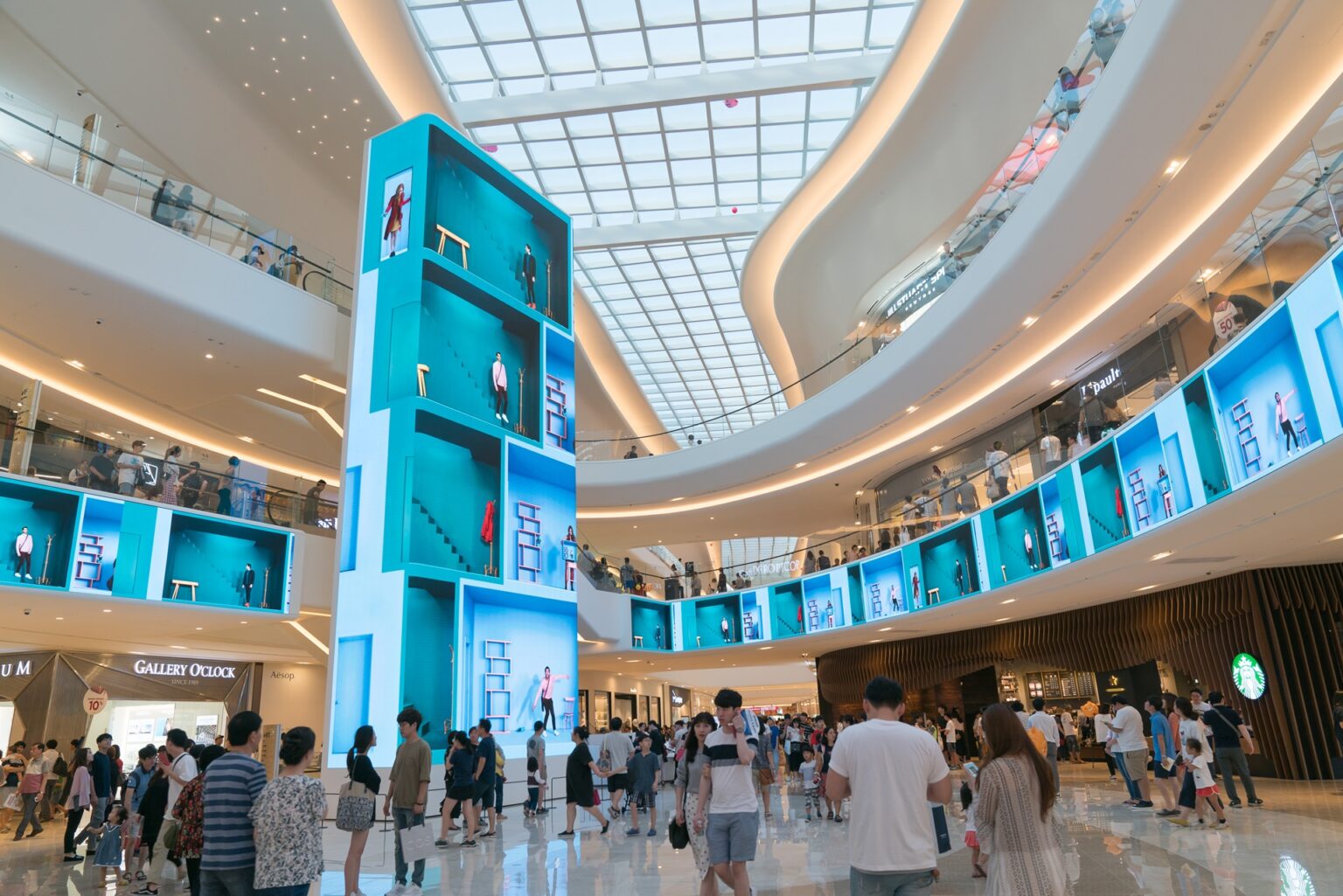 Shinsegae Mall in South Korea | Absen Europe